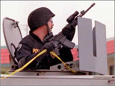 Bank Robbery Ends In Gun Battle - CBS News