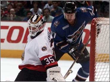 Capitals Score Late To Win - CBS News