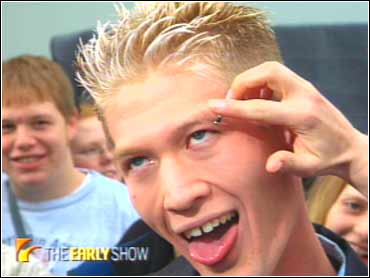 Everyone Wants To Be A VJ - CBS News