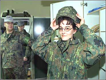 German Combat Units Open To Women - CBS News