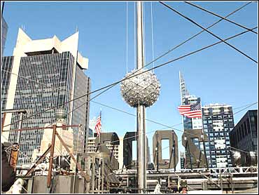 NYC To Lower Memorial Ball - CBS News