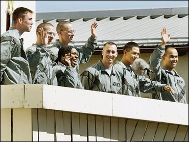 Former POWs Meet The Press - CBS News