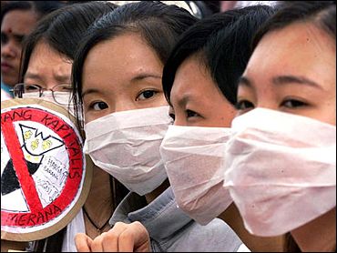 WHO Sends Help To China For SARS - CBS News