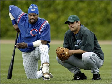 Sosa Wins Cheers, But Awaits Fate - CBS News