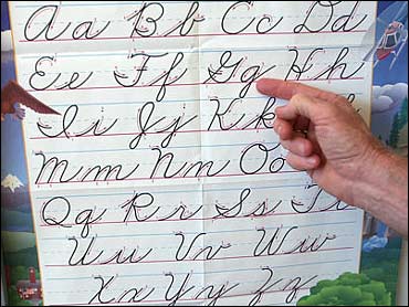 Penmanship: A Dying Art? - CBS News