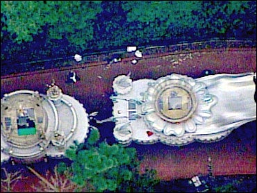 Parade Float Kills Disney Worker - CBS News