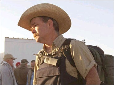 U.S. Hostage Escapes To Safety - CBS News