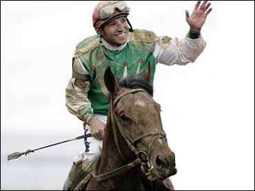 Afleet Alex Wins The Preakness - CBS News
