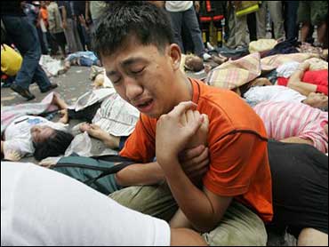 Stampede Near Manila Kills 73 - CBS News