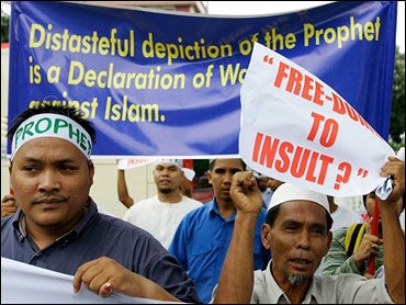 Malaysia Protest Draws Thousands - CBS News