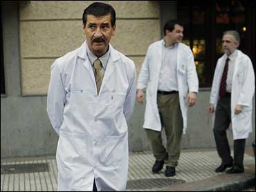 Castro Doctor Disputes Newspaper Report - CBS News