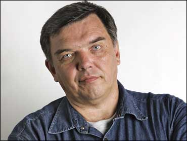 Russian Reporter Dies In 5-Story Fall - CBS News