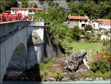 26 Die In Fiery French Alps Bus Crash - CBS News