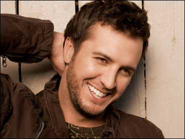 Luke Bryan Doesn't Forget Southern Roots - CBS News