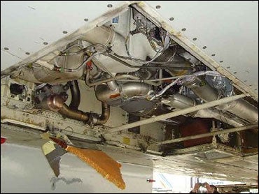 U.S. Plane Lost Panel, Kept Flying - CBS News