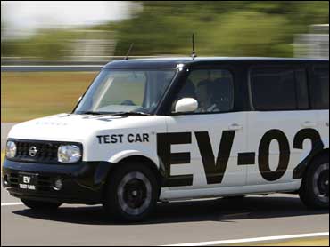 Nissan Shows Off Powerful New Electric Car - CBS News