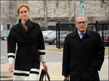 Countess Seeks $100M In Divorce From Mogul - CBS News