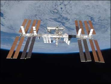 Space Station Recycling Urine To Water - CBS News