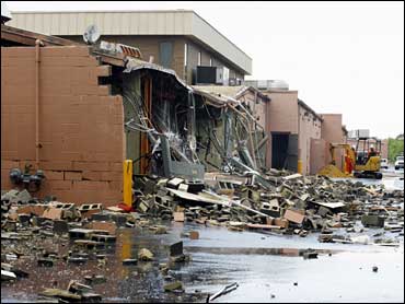 9 Hurt In Gas Explosion At Md. Strip Mall - CBS News
