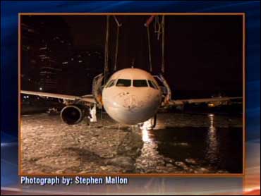 Exclusive: Photos Of Flight 1549 Salvage - CBS News