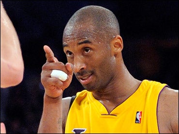 Kobe 1st Athlete to Get Hollywood Landmark Honor - CBS News