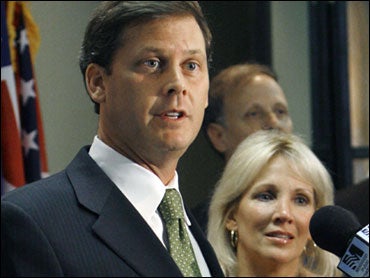 Ex-Rep. Pickering's Wife Says He Cheated - CBS News