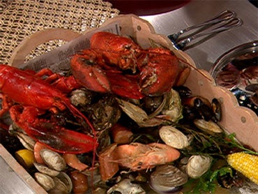 Make a Great Clambake at Home! - CBS News