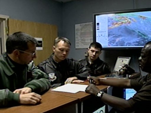 Bingeing, Drug Abuse Up At Colleges - CBS News