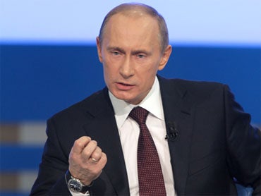 Putin Mulls Russian 2012 Presidency Bid - CBS News