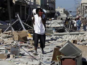 U.N. Food Aid Looting Limited - CBS News