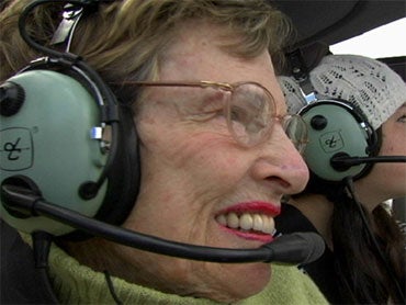 Daredevil Granny Takes Grand Canyon - CBS News