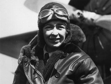 Elinor Smith, Aviation Pioneer, Dies - CBS News