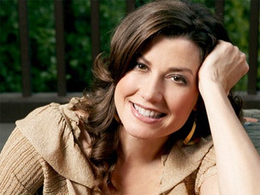 Amy Grant Sings for Easter - CBS News