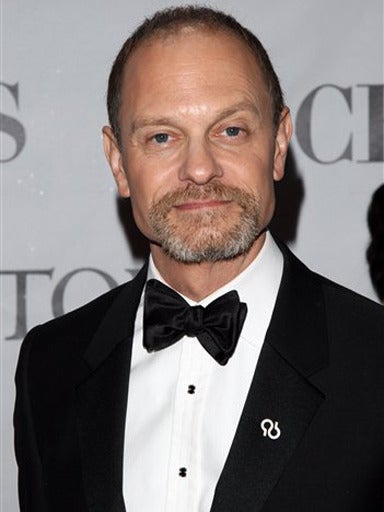 David Hyde Pierce at Home on Broadway - CBS News