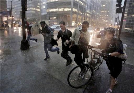 Hardee's Bucks Diet, Low-Cal Trend - CBS News