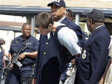 Barefoot Bandit's Mother Glad that Colton Harris-Moore is Safe - CBS News