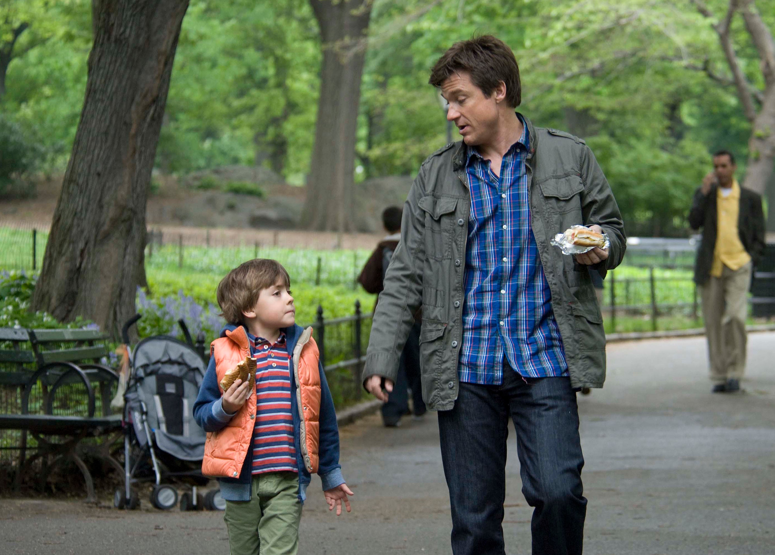 Review: "The Switch" Showcases Jason Bateman's Strengths - CBS News