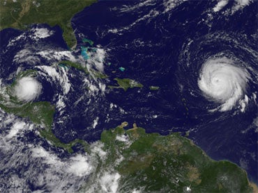 Hurricane Karl Takes Aim at Mexican Gulf Coast - CBS News