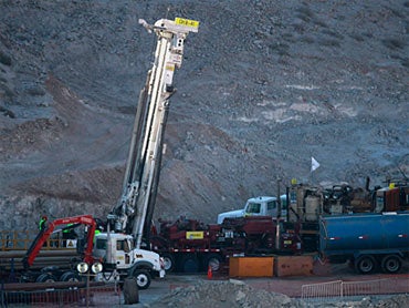 Trapped Miners: Escape Shaft 100 Meters To Go - CBS News
