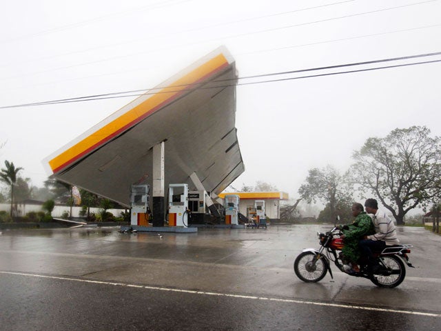 Philippines Typhoon Megi Turns Deadly: Would You Know What to Do? - CBS ...