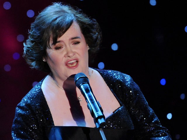 Susan Boyle: A "Real Privilege" to Sing for Prince Charles - CBS News