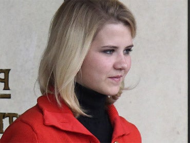 Elizabeth Smart: Captor Used Religion as Excuse - CBS News