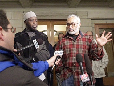 Oregon Muslims Fear Reprisal after Mosque Fire - CBS News