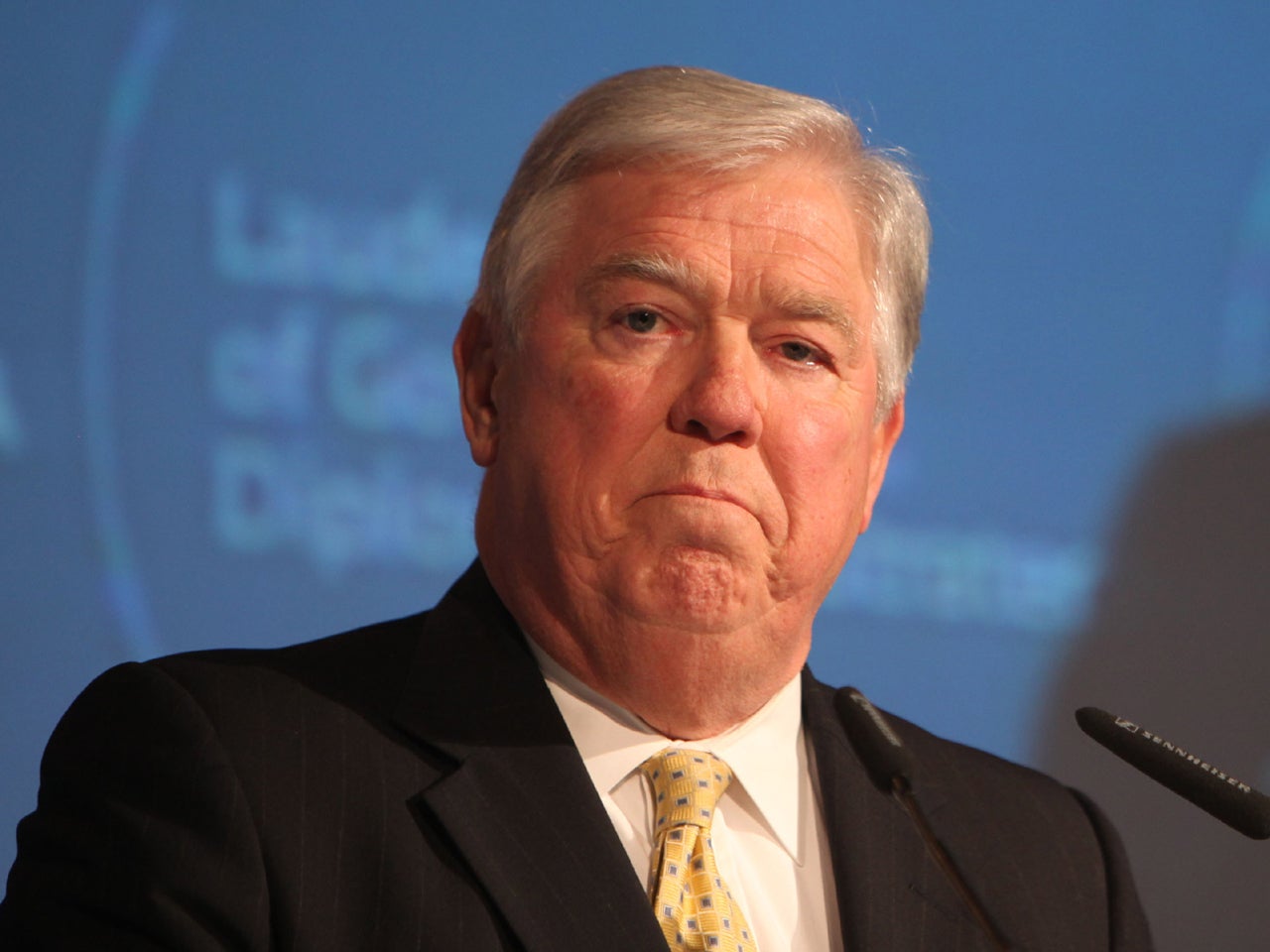 Haley Barbour: Iran Biggest Threat to Peace - CBS News