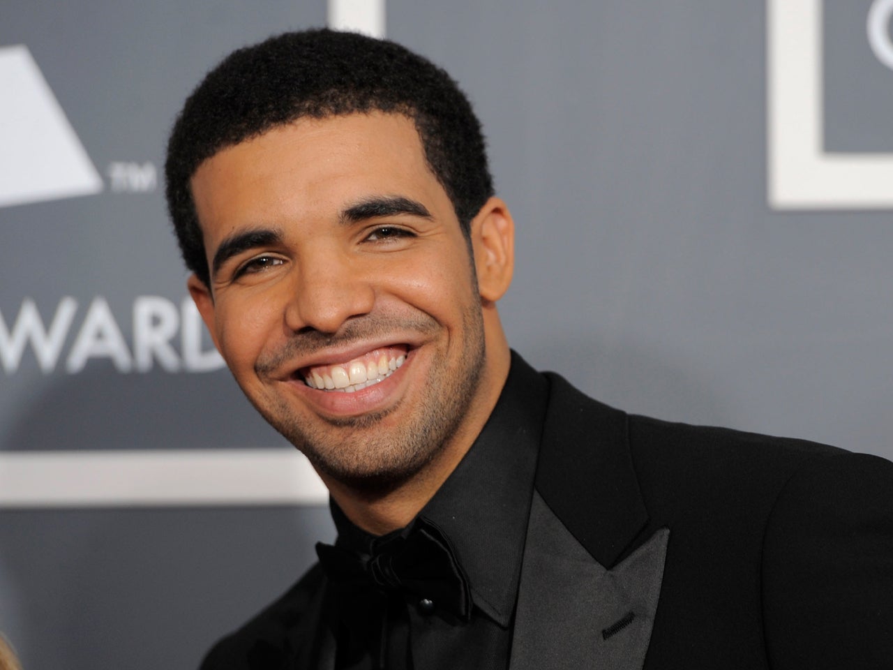 Drake concert scam leads to canceled "shows" - CBS News