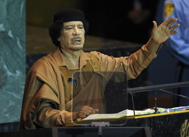 Qaddafi Interviewer: He was very focused, very odd - CBS News