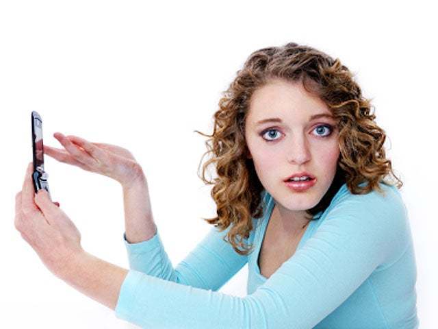 Mobile phones may cause cancer, experts say - CBS News