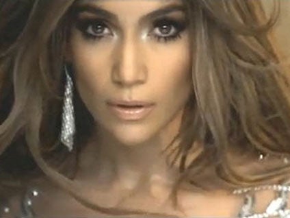 Jennifer Lopez #1 on iTunes with "On the Floor" - CBS News