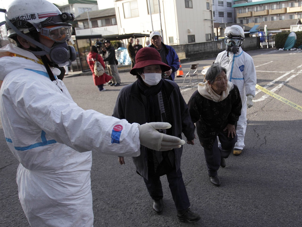 Radiation exposure concerns in Japan - CBS News
