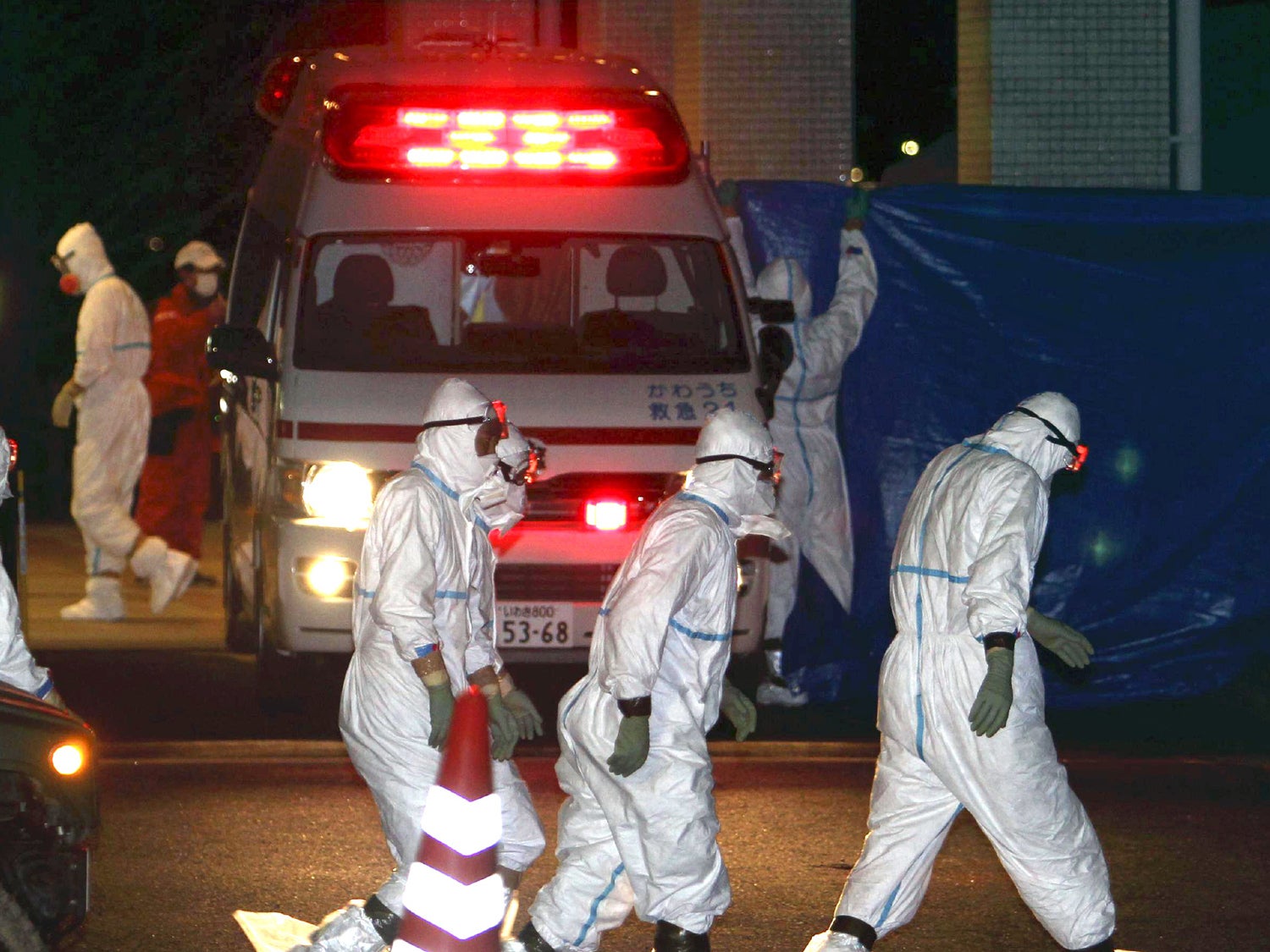 Reality Check: How much radiation is too much? - CBS News